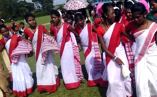 Folk dances of Assam - at Kaziranga National Biodiversity Park