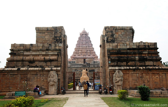 About CHOLA kings and Political organization