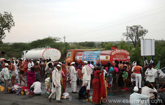 Pandharpur Vari is Spiritual democracy and Social churn